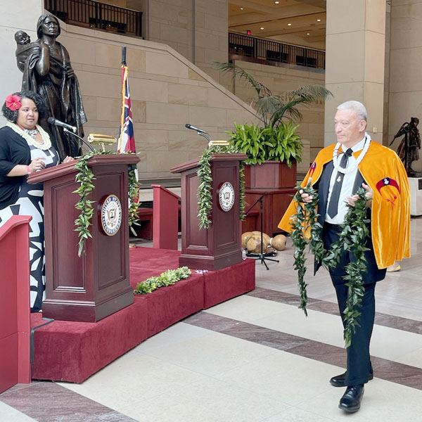 Bissen travels to DC, talks interisland transportation with ...